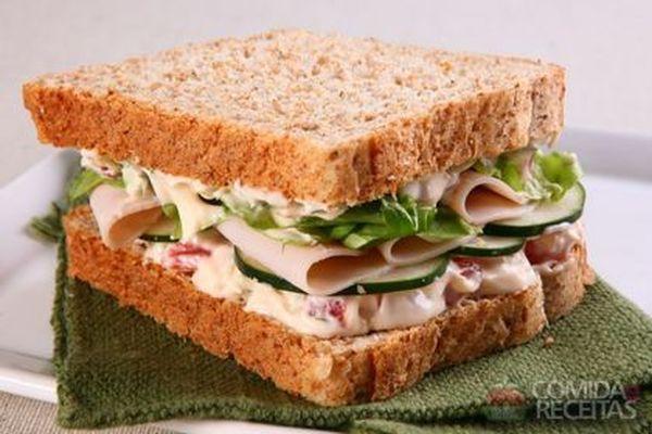 Receita de Sanduíche integral - Comida e Receitas