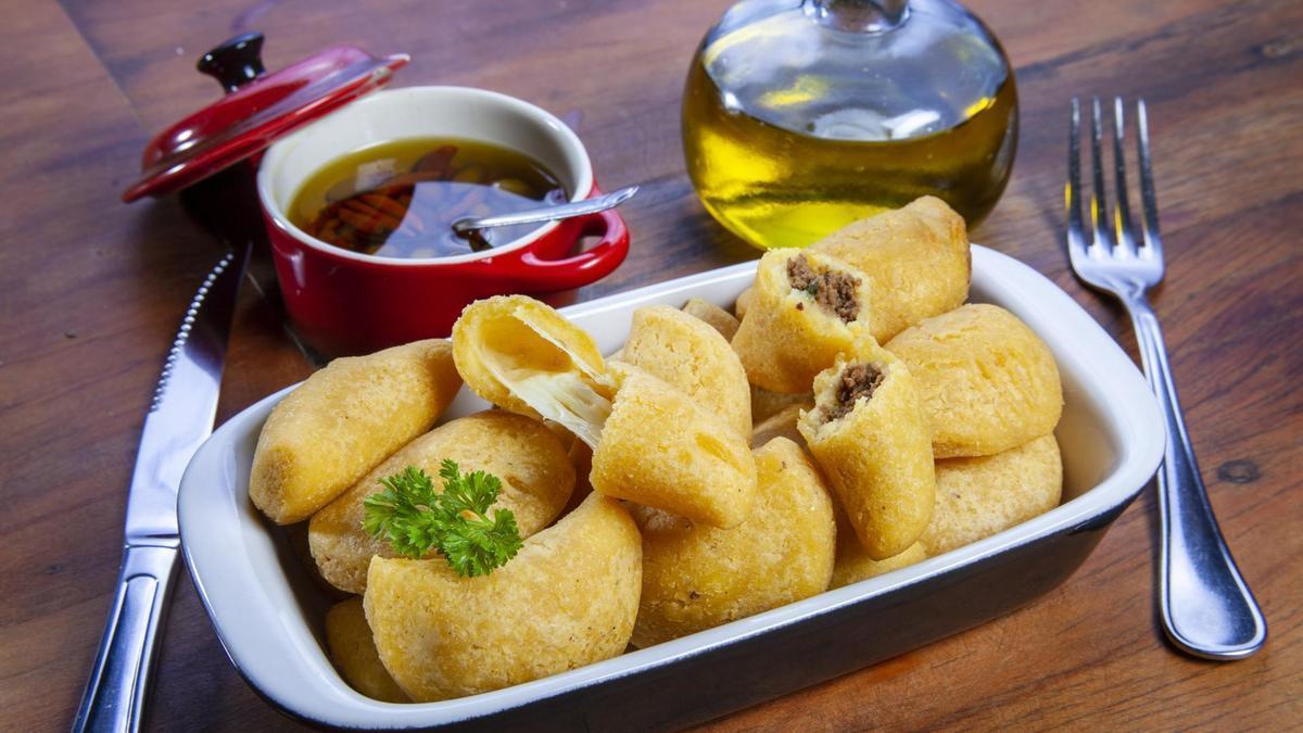 Receita de Pastel de angú - Comida e Receitas