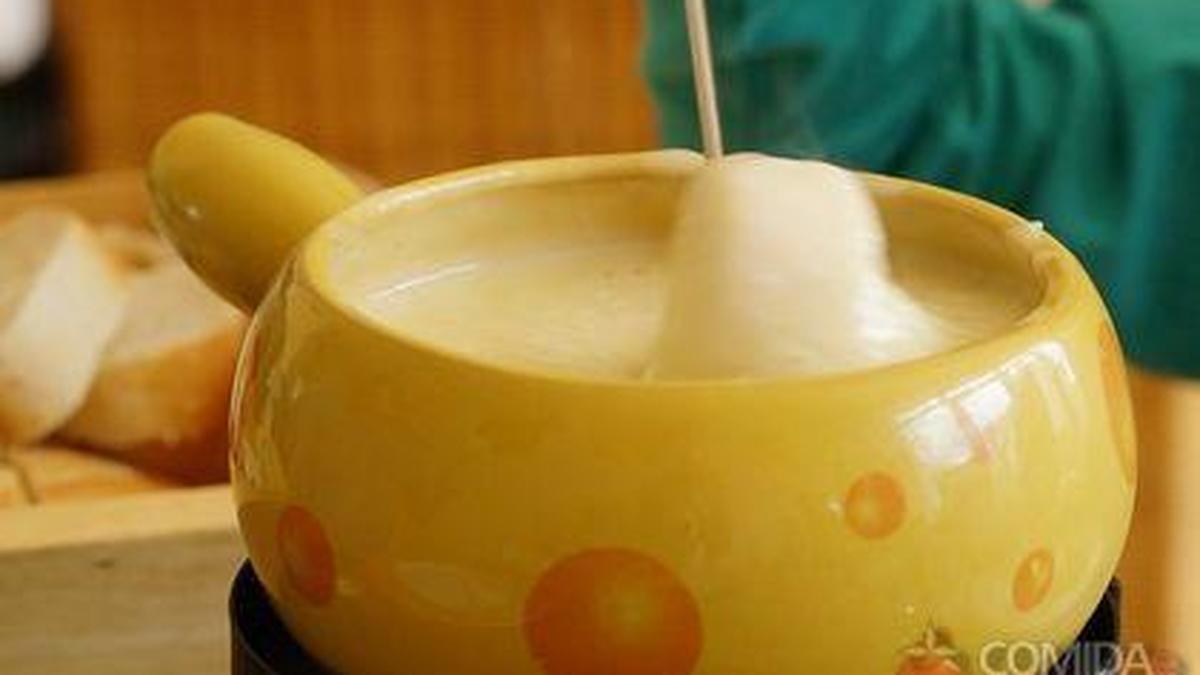 Receita de Fondue de 2 queijos - Comida e Receitas