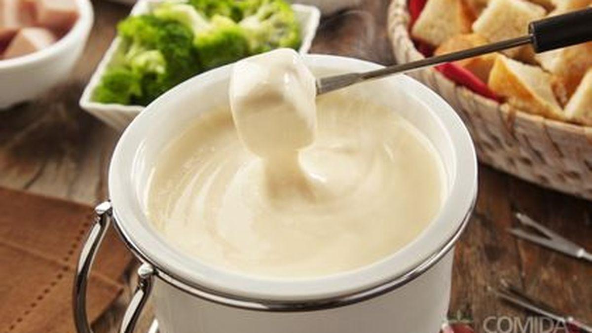 Receita de Fondue de queijo delicioso - Comida e Receitas