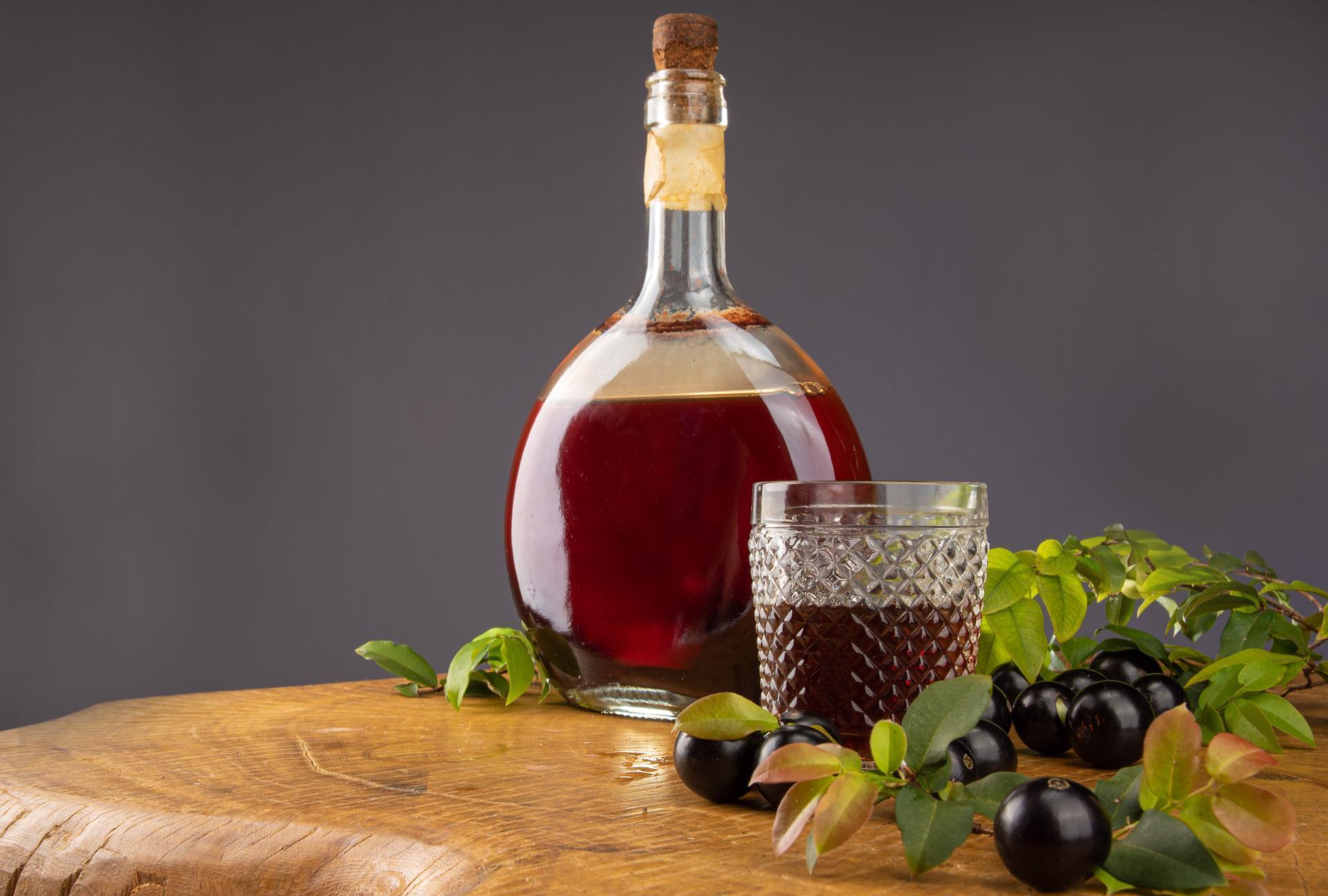 Receita de Licor de jabuticaba especial - Comida e Receitas