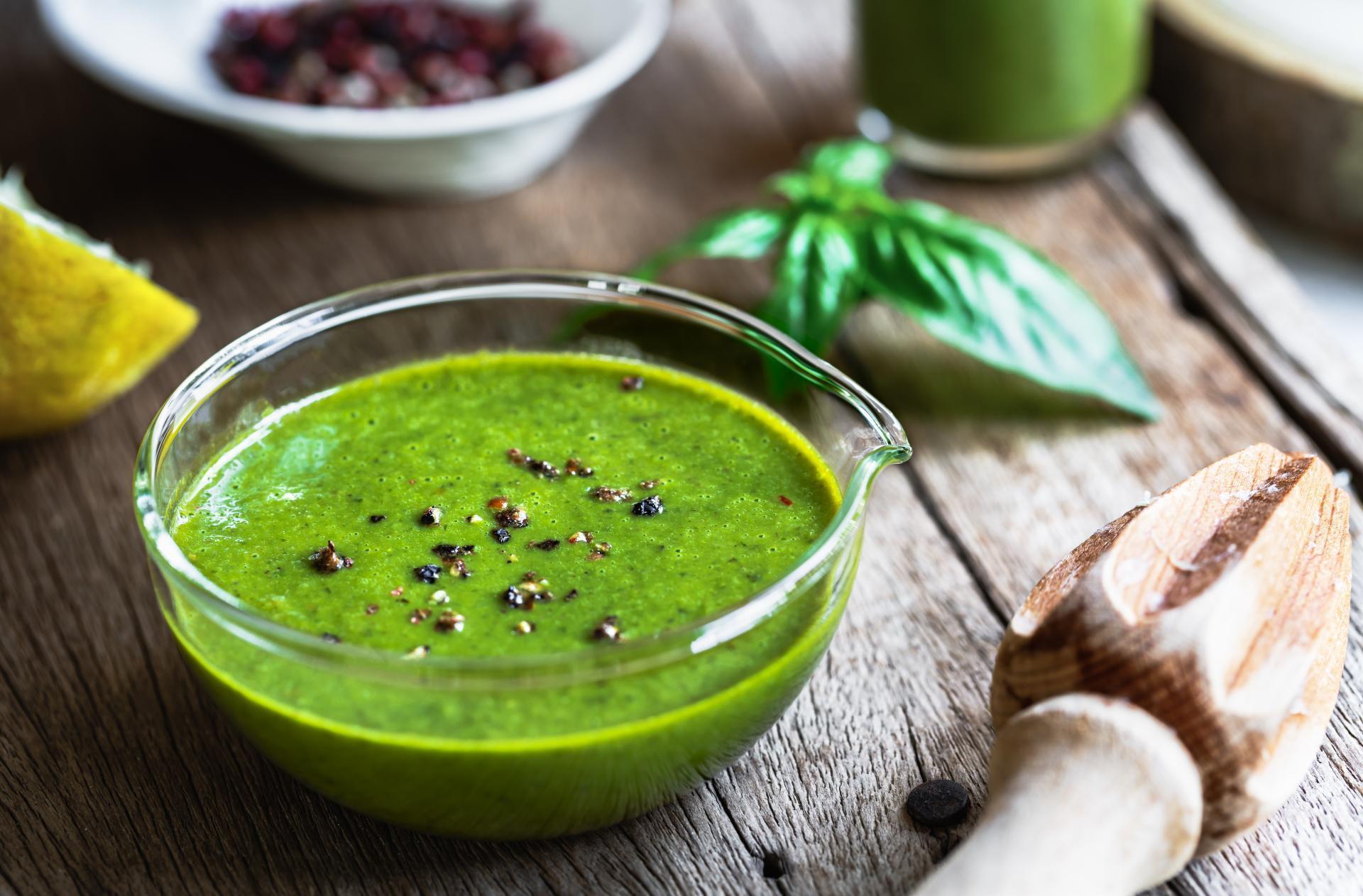 Receita de Molho verde para saladas - Comida e Receitas