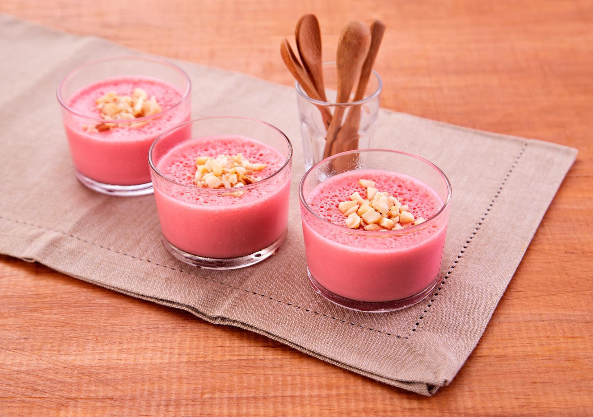 Receita de Cremoso de Mid amora com coco - Comida e Receitas